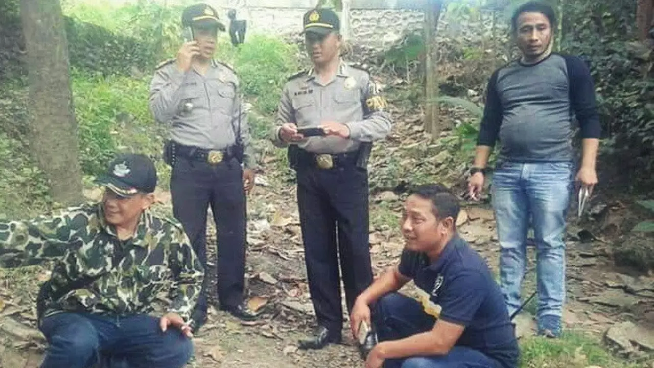 Berharap Temukan Emas, Warga Tegal Malah Dapatkan Puluhan Granat