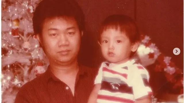 7 Potret Transformasi Roger Danuarta, dari Bayi hingga Jadi Suami Cut ...