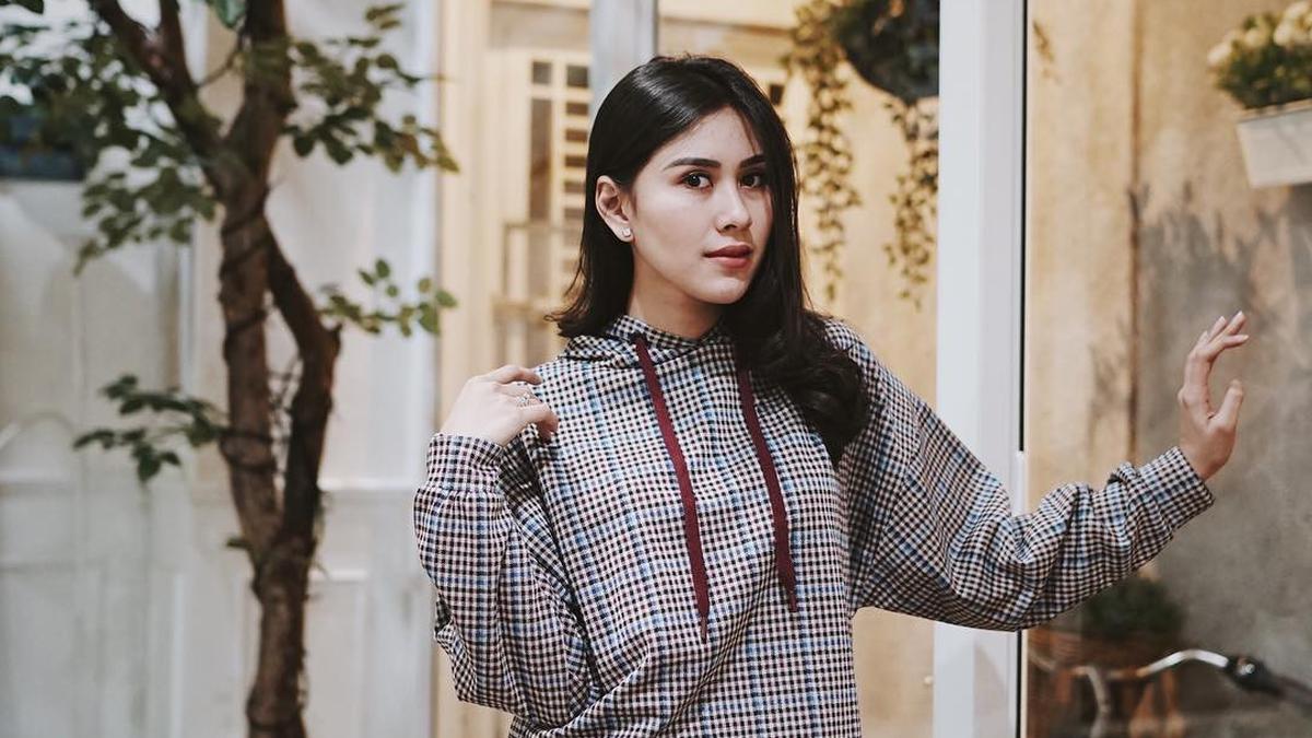 Syahnaz Sadiqah Selingkuh Sejak Juli 2022, Istri Rendy Kjaernett ...