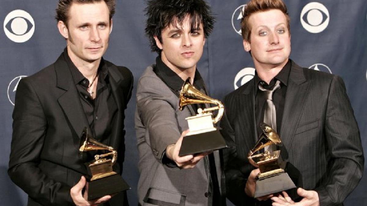 "Album Baru Green Day Bakal Fenomenal" - ShowBiz Liputan6.com
