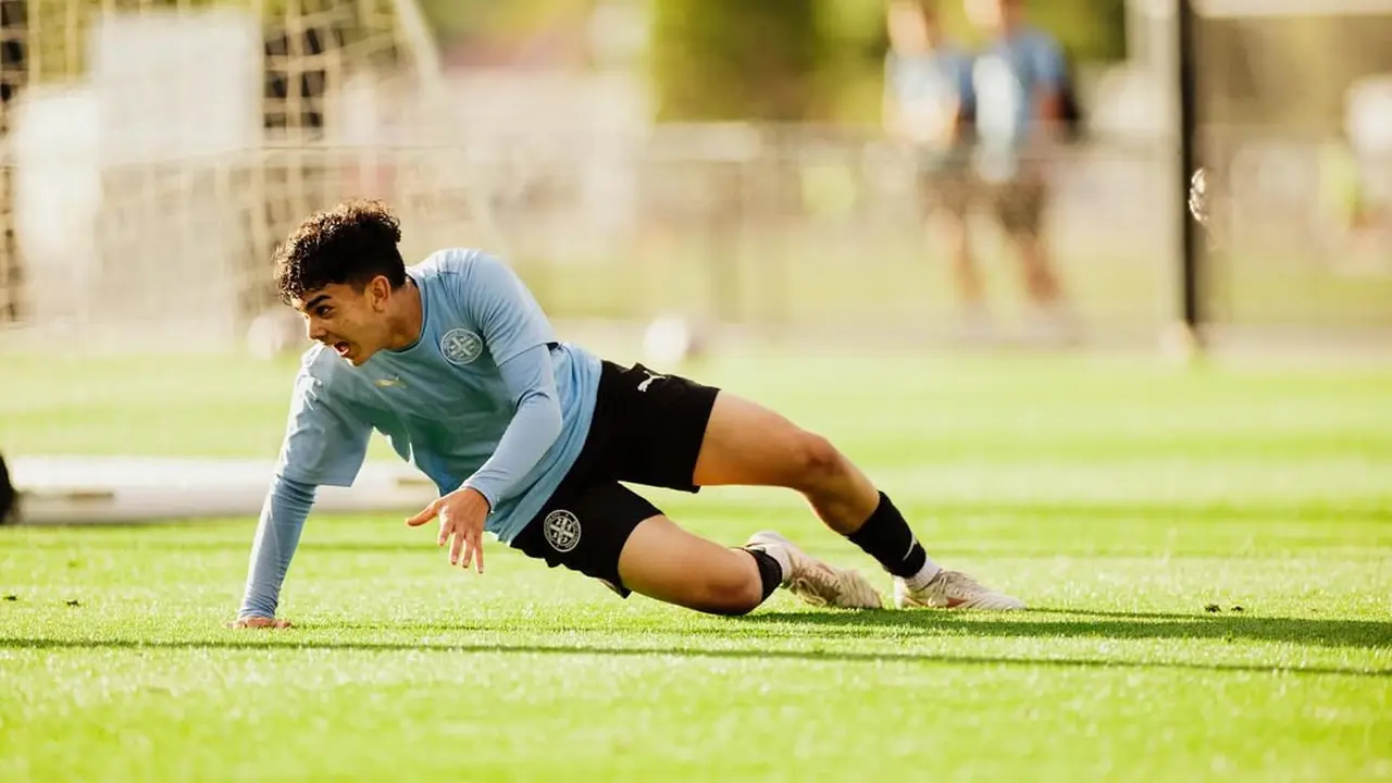 Nova Arianto Senang dengan Debut Mathew Baker Bersama Melbourne City ...