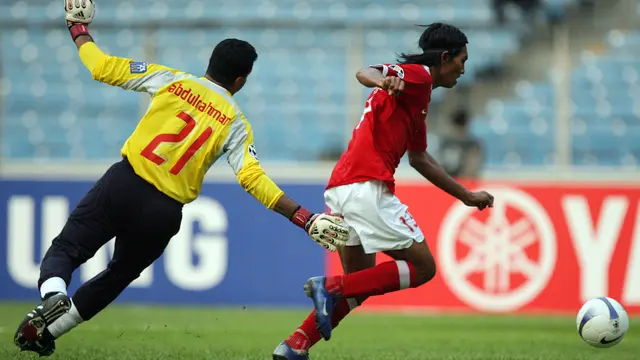 Ketika Budi Sudarsono dan Bambang Pamungkas Bawa Timnas Indonesia Sikat ...