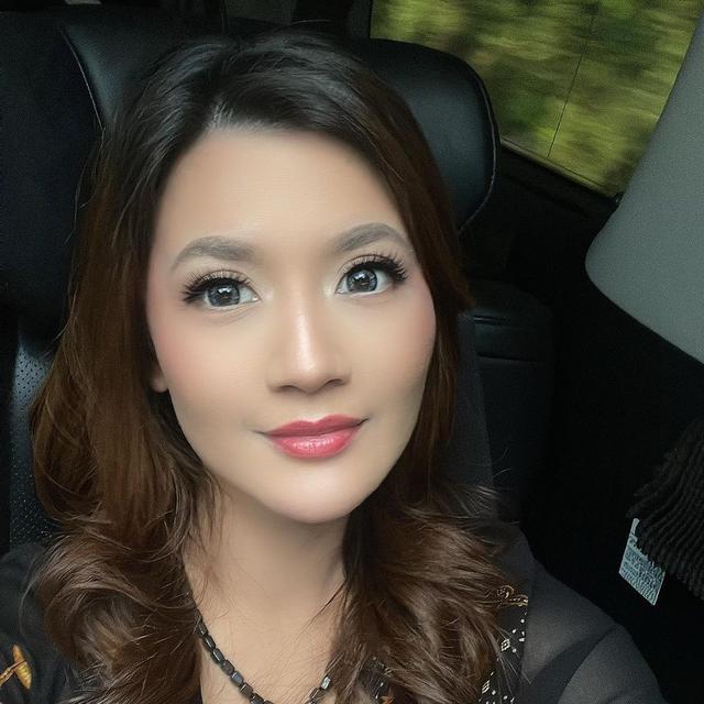 Dituding Oplas, Ini 6 Potret Terbaru Asty Ananta Awet Muda di Usia 38 ...