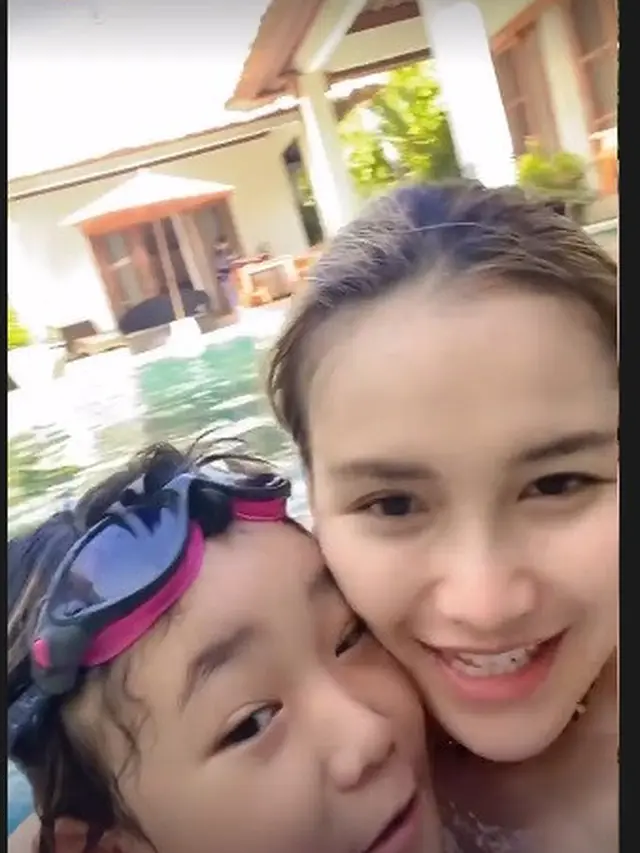 6 Momen Kejutan Ulang Tahun ke-8 Bilqis Putri Ayu Ting Ting, Dirayakan di Bali - ShowBiz ...