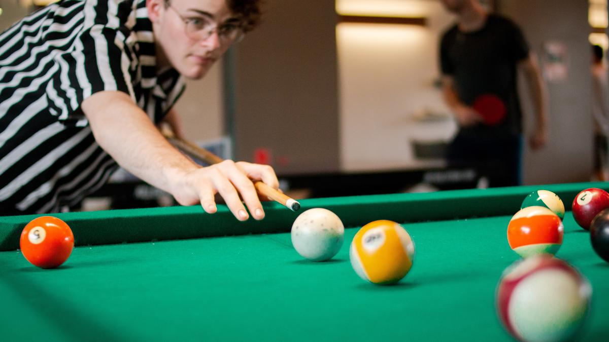 8 Manfaat Olahraga Biliar bagi Tubuh yang Jarang Diketahui