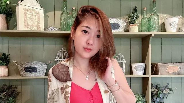 Selebgram Yustina Yuliani Tekuni Nail Art Hingga Belajar ke Luar Negeri ...