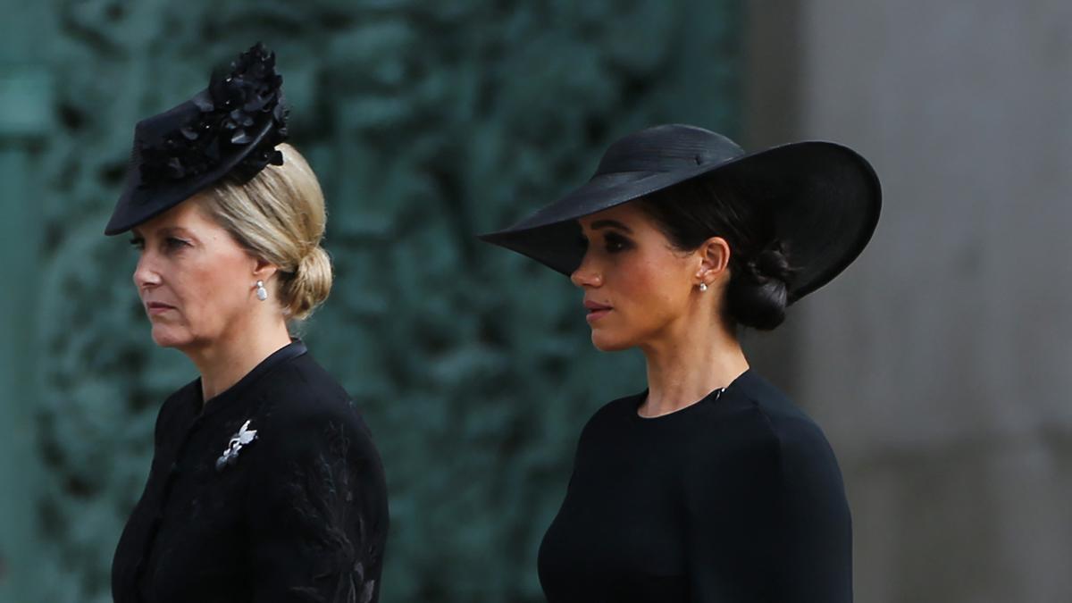 Sophie Menantu Ratu Elizabeth II Dapat Gelar Bangsawan Baru, Lega Tak ...