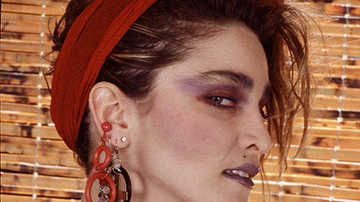 7 Style Rambut Tahun 80-an Ini Bakal Jadi Hits Lagi Ladies - Photo ...