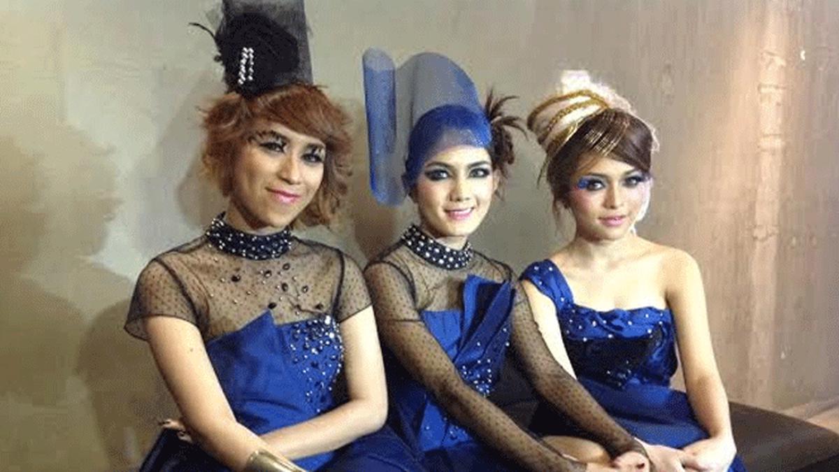 Fokus Berkarier, Dewi Dewi Tak Lupakan Pendidikan - ShowBiz Liputan6.com