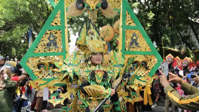 Gebyar Pesona Budaya Garut 2020 Perkuat Branding Industri Ekonomi ...