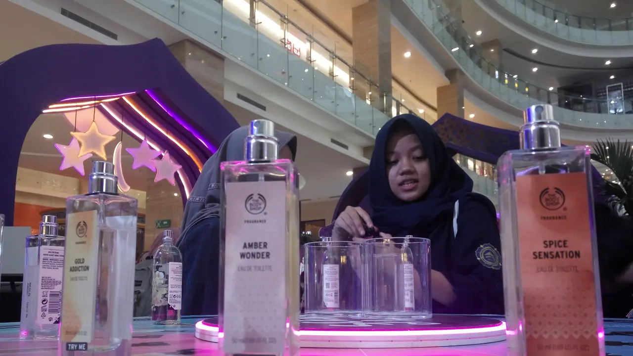 Meracik Parfum yang Pas untuk Lebaran - Regional Liputan6.com