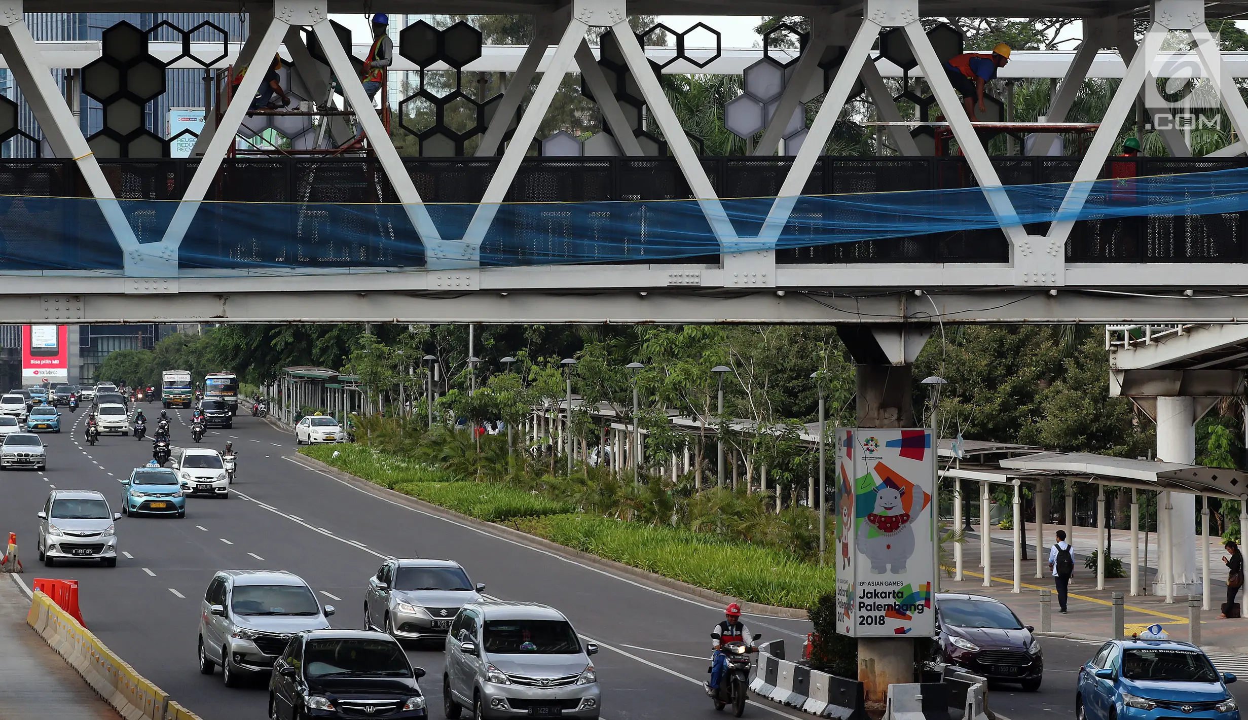 FOTO: Menengok Relokasi JPO Dukuh Atas - Foto Liputan6.com