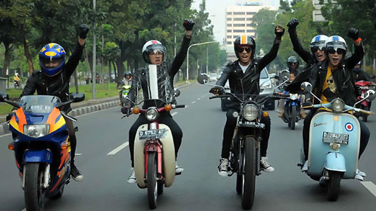 The Tarix Jabrix Meriahkan Bioskop Keliling di Purwakarta - ShowBiz ...