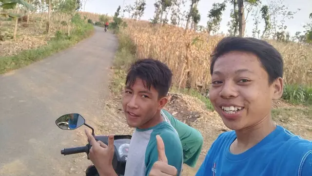 Ingat Dimas yang Viral karena Suka Mbak Ruroh? Ini 6 Potret Terbarunya - Hot Liputan6.com