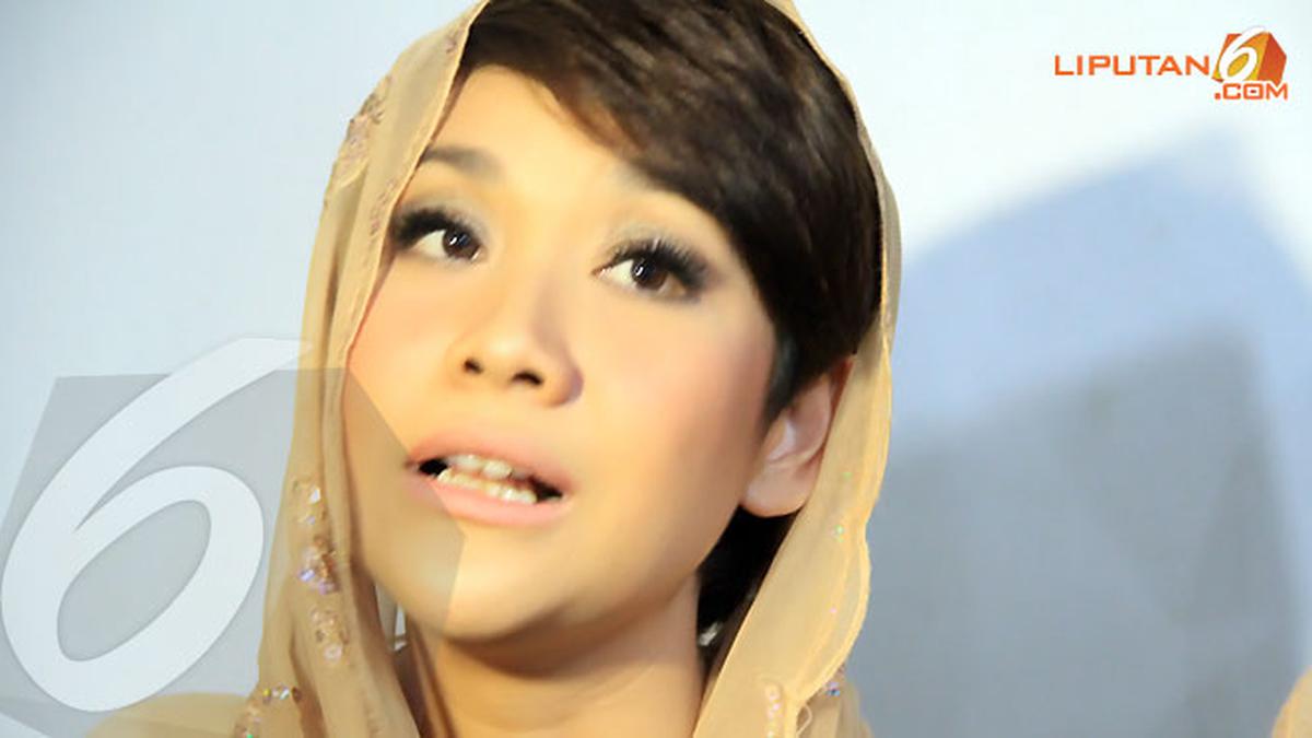 Sabet Trofi IMA 2013, Bunga Citra Lestari: Ini Karena Pak Habibie ...