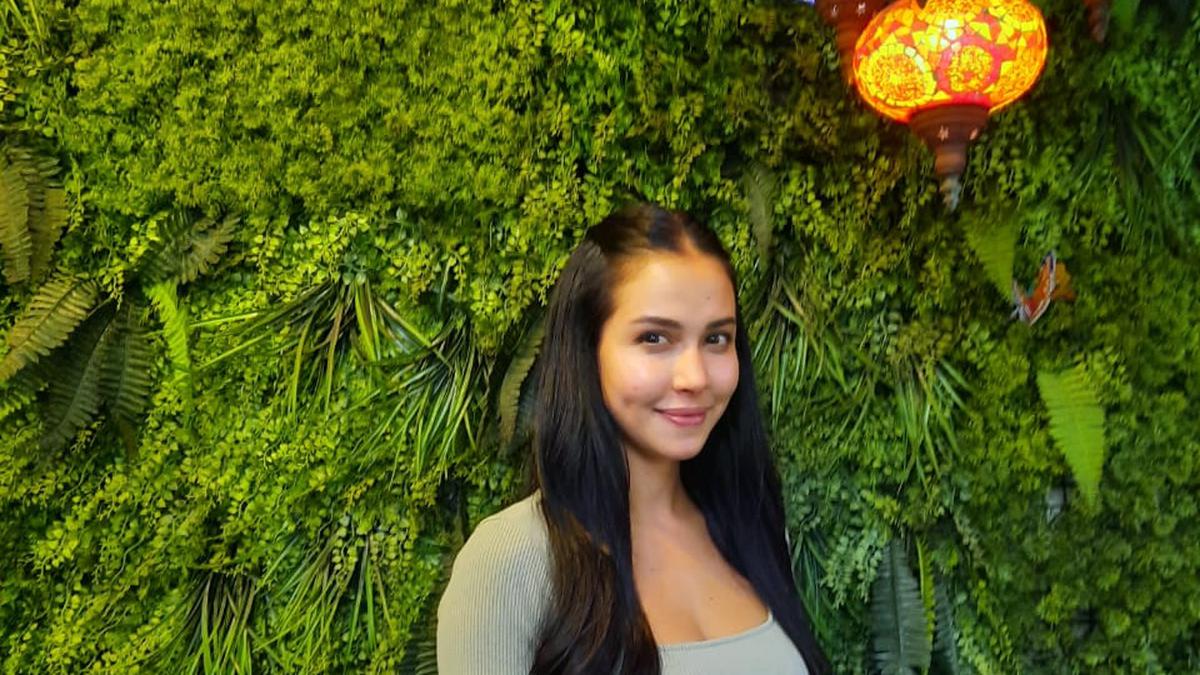 6 Alasan Estelle Linden Mantap Dinikahi Pengusaha Singapura, Persiapkan ...