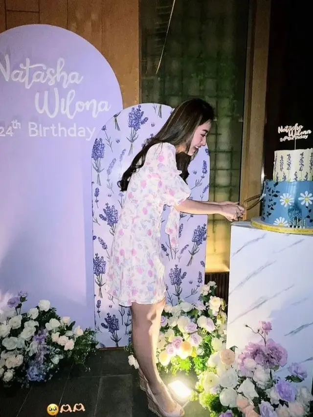 Dapat Kejutan dari Verrell Bramasta, Ini 7 Momen Ulang Tahun Natasha Wilona - Hot Liputan6.com