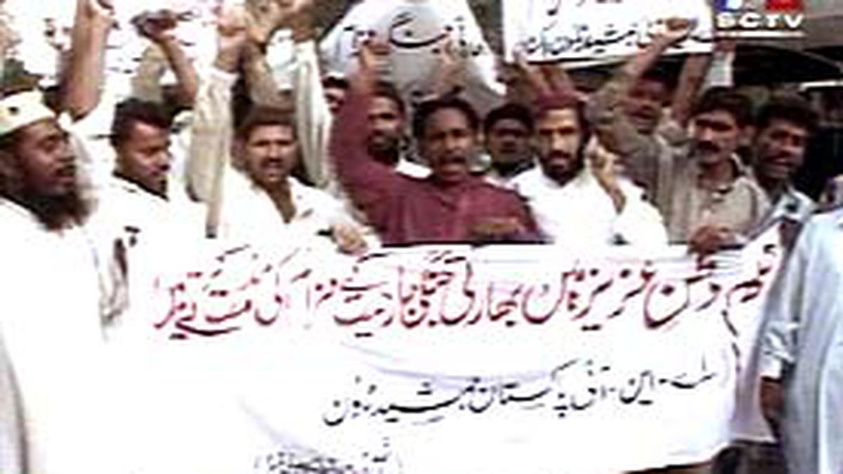 India-Pakistan Memanas