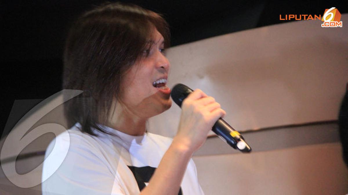 Once Mekel Pernah Dipukuli Aparat Saat Nonton Metallica - ShowBiz ...