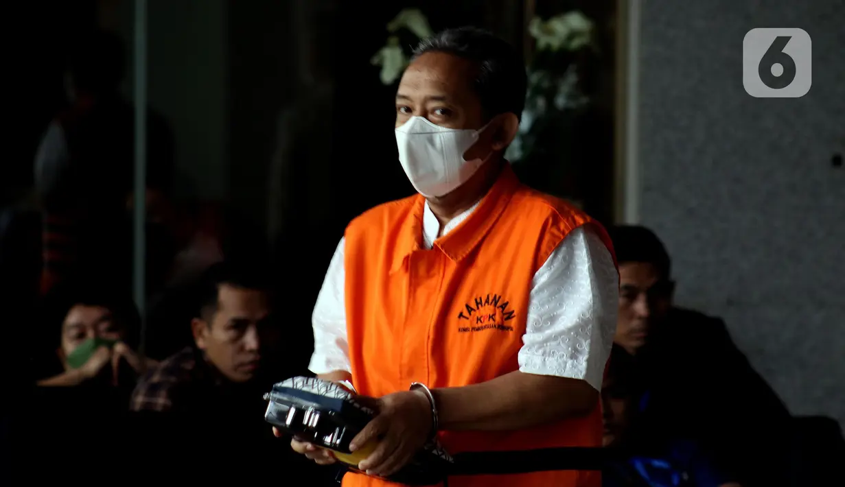 Terjerat Kasus Suap, Wali Kota nonaktif Bandung Yana Mulyana Kembali ...