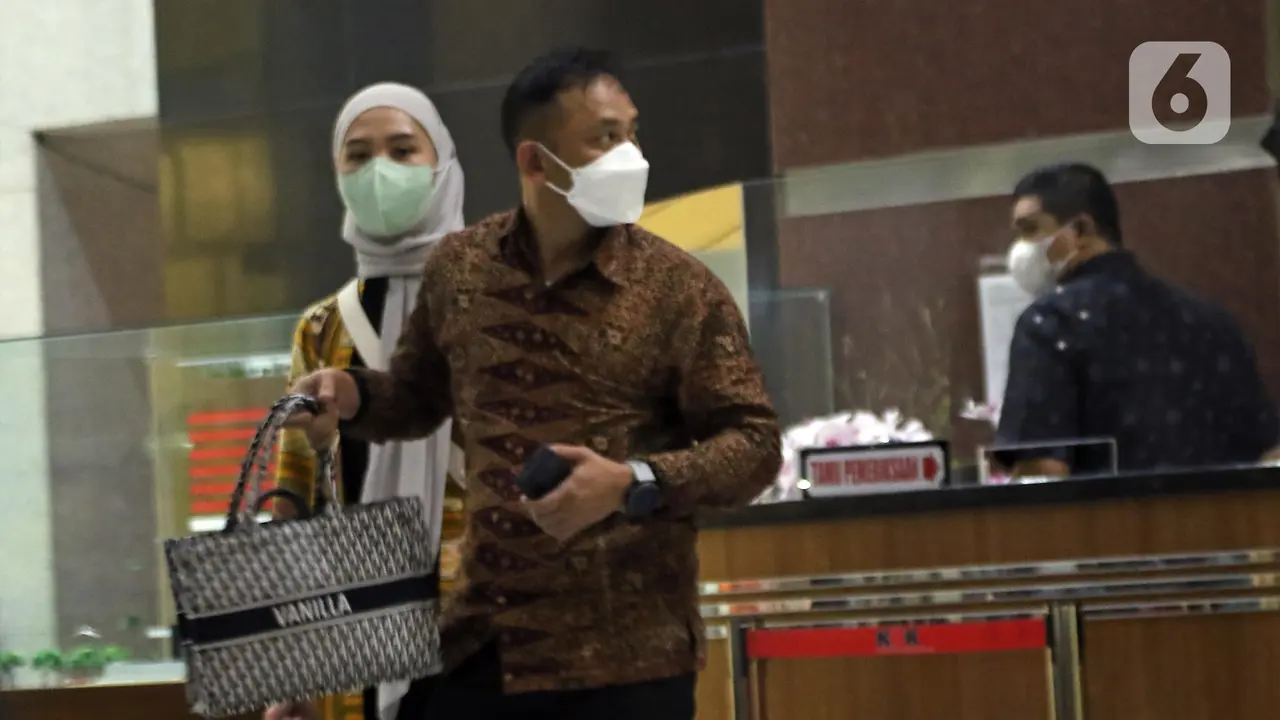 Buntut Istri Pamer Harta, Kepala BPN Jaktim Sudarman Harjasaputra Dicopot - News Liputan6.com