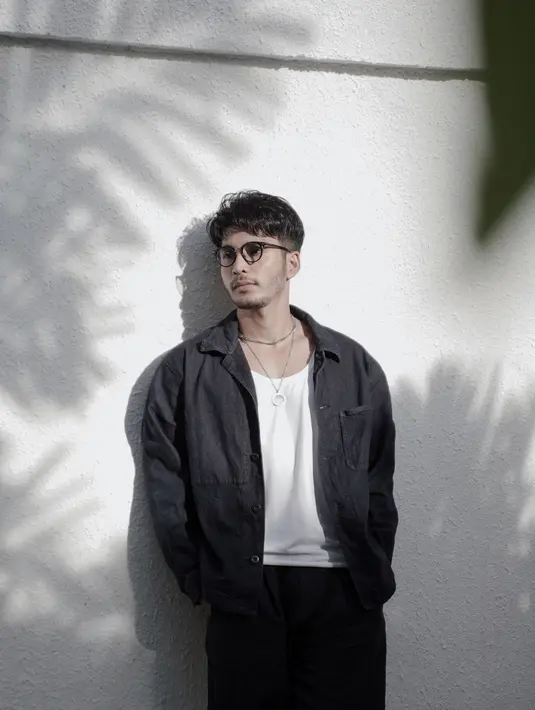 Pose Hangat Rangga Nattra Bareng Cinta Laura, Netizen Minta Sang Aktor ...