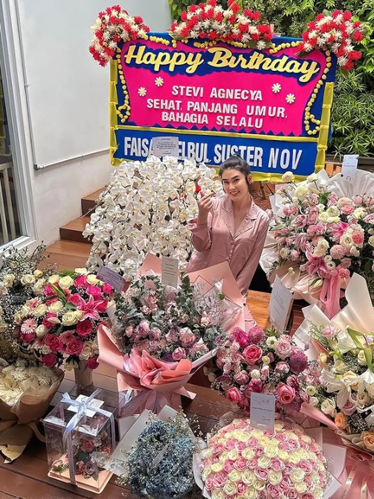 Mengenang Selebgram Cantik Stevie Agnecya, Mantan Istri Samuel Rizal ...