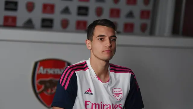 Liga Inggris: Dapat Restu dari Senior, Jakub Kiwior Mantap Berseragam ...