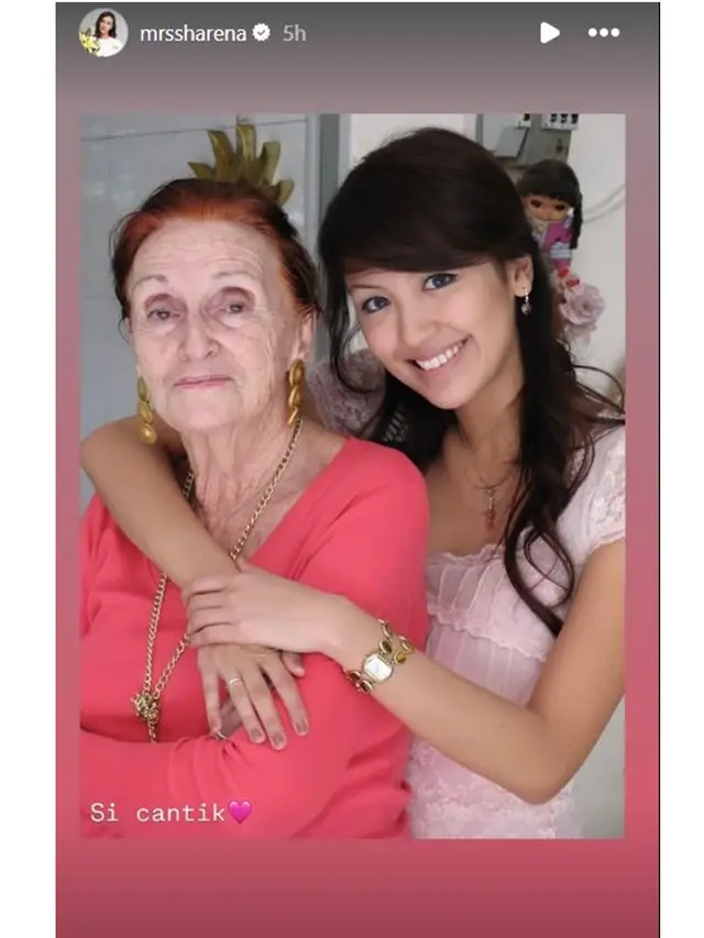 6 Potret Kenangan Sharena Delon dan Nenek Tercinta, Meninggal di Usia ...