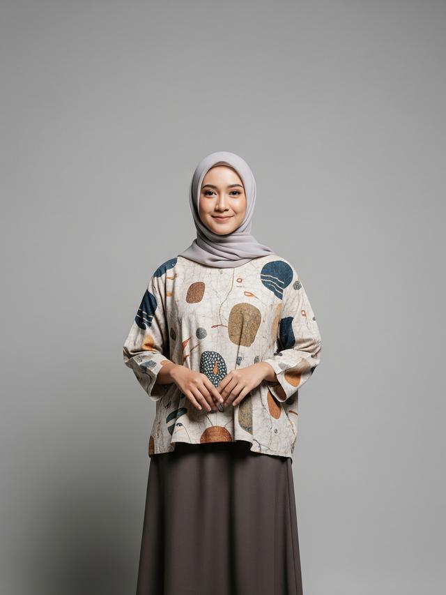 9 Model Atasan Batik Bawahan Rok yang Kekinian, Referensi Penampilan di ...
