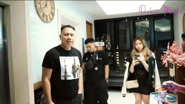 Diberi Kejutan Vicky Prasetyo, Ini 7 Momen Ulang Tahun Pinkan Mambo ke-42 - Hot Liputan6.com