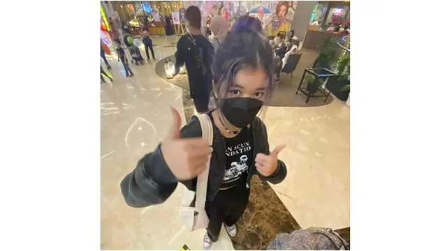 Punya Gaya Unik, Ini 6 Potret Xakila Xamara Anak Romy Rafael yang ...