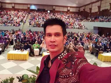 Berita Ryan Thamrin Meninggal Dunia Hari Ini - Kabar Terbaru Terkini ...