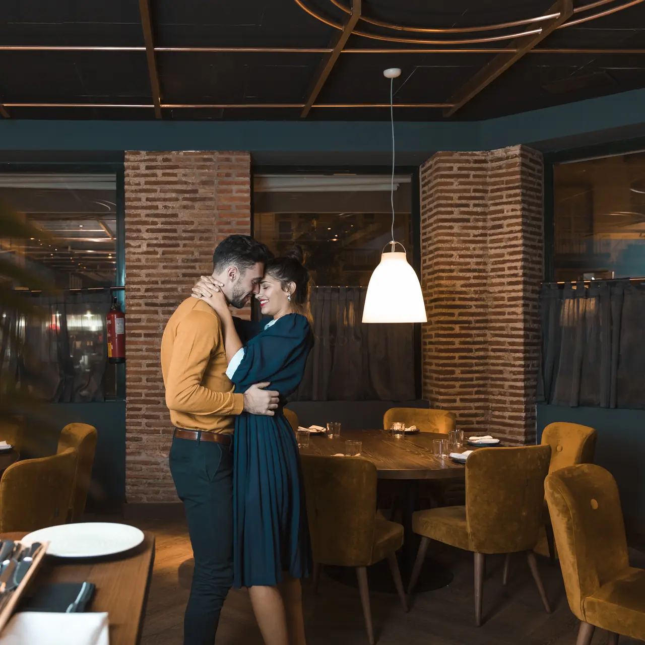 7 Sikap agar Pasangan Makin Menyayangimu Setiap Hari - Relationship Fimela.com