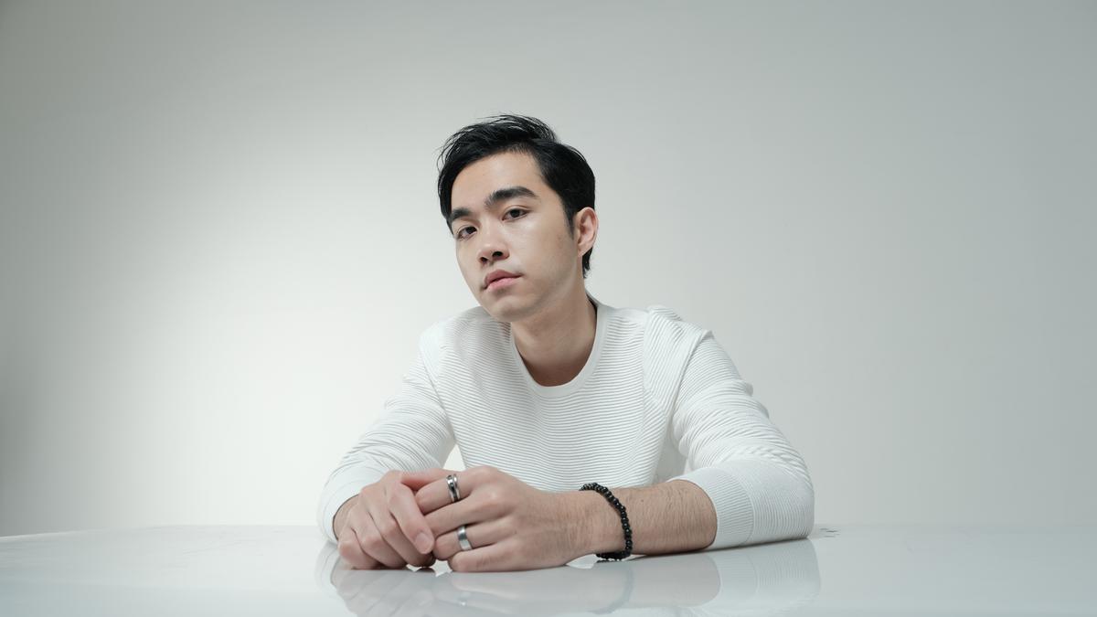 Bernard Dinata, Mahasiswa Indonesia di Amerika Bikin Lagu Lawan Covid ...