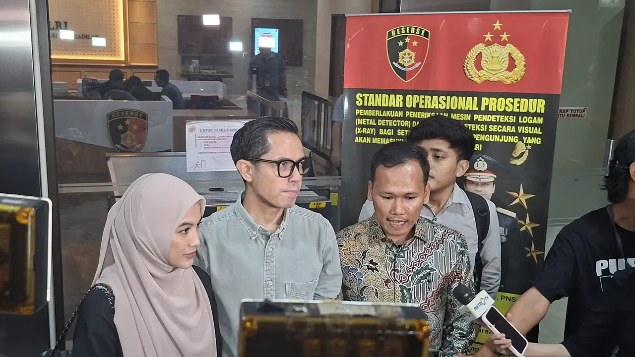 Dude Harlino dan Alyssa Soebandono Diperiksa, Polisi Gali Peran Brand ...