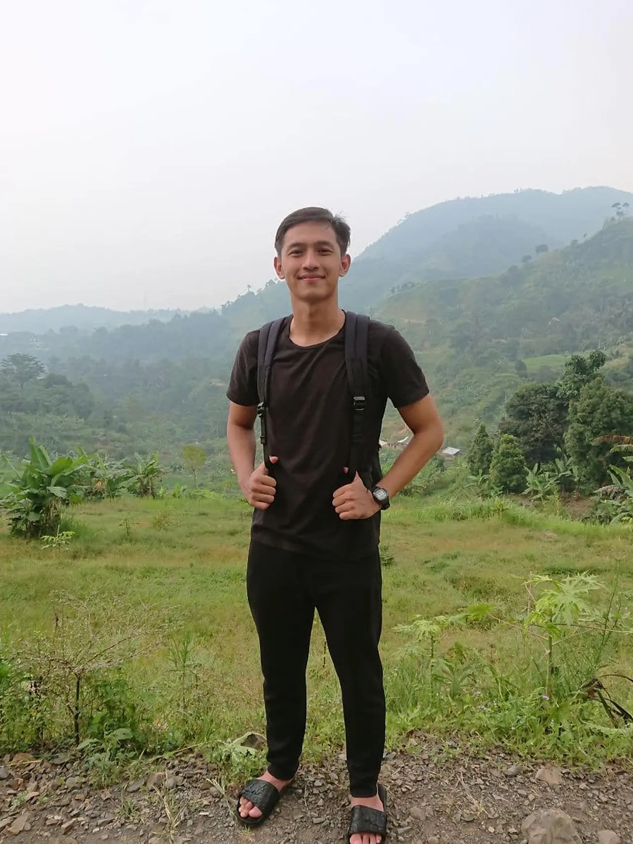 5 Potret Hanis Saghara saat di Luar Lapangan, Striker Timnas Indonesia ...