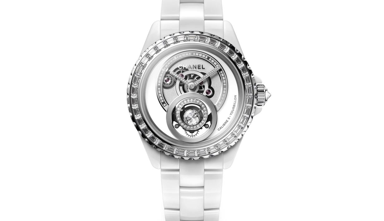 Koleksi Jam Tangan Chanel Interstellar 2023 Terinspirasi dari Luar ...