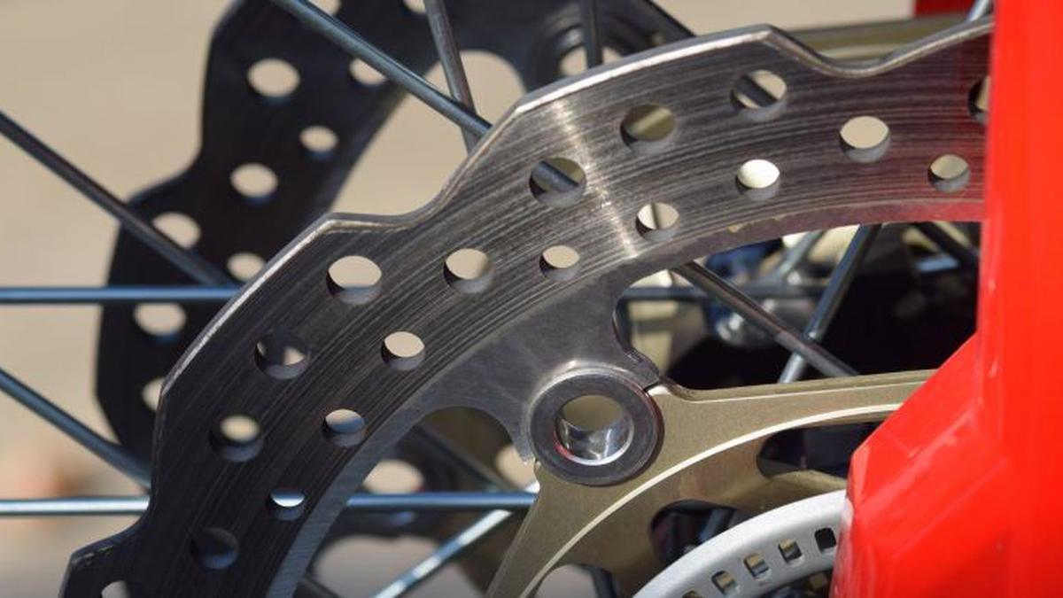 Rem Cakram Motor Mengeras, Apa Sebabnya? - Otomotif Liputan6.com