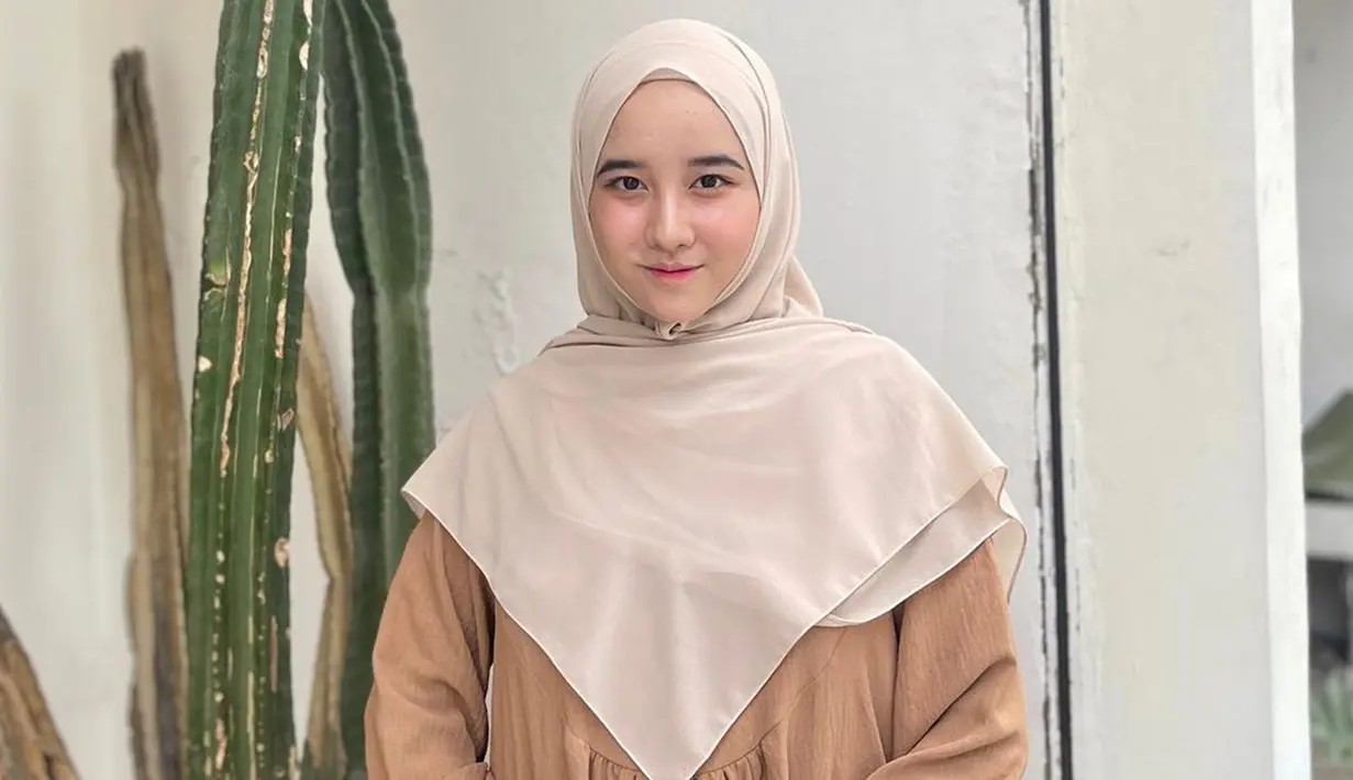 Potret Terbaru Fani Mey Pernah Viral Disebut Mirip Adhisty Zara, Kini Sudah Menikah - Foto ...