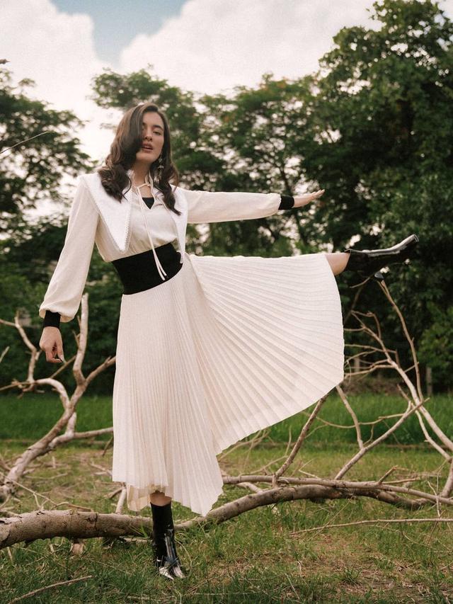 Potret Mawar Eva De Jongh Saat Pemotretan Bertema Retro Hot Liputan Com