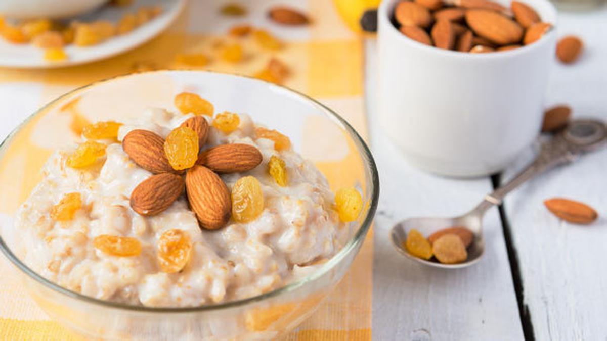 Nutrisi Oat dan Almond Dalam Satu Jenis Camilan - Beauty Fimela.com