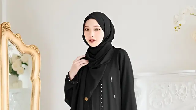 5 Rekomendasi Gamis Syar’i Warna Hitam 2025, Desain Modern dan Feminin ...