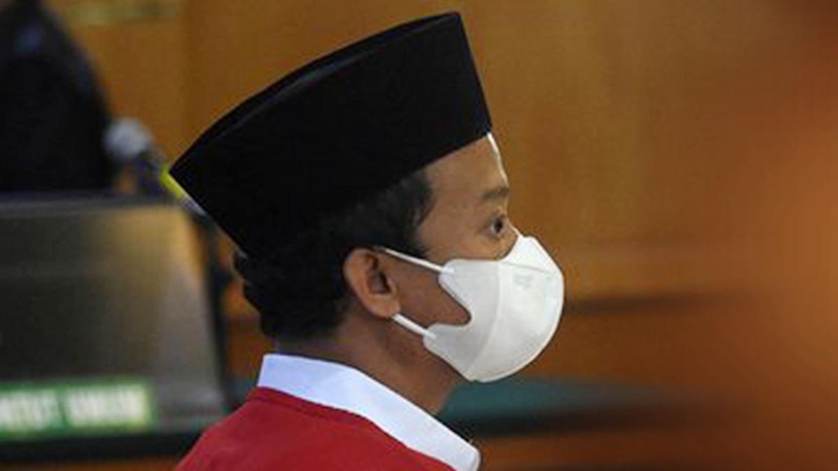 Herry Wirawan Tetap Divonis Hukuman Mati, Kemenag: Semoga Beri Efek ...