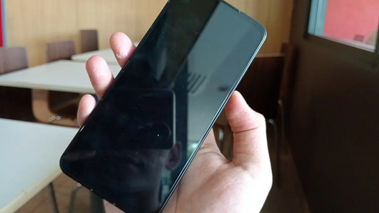 Review Asus Zenfone 10: HP Android Layar Mungil dengan Spek Dewa dan ...