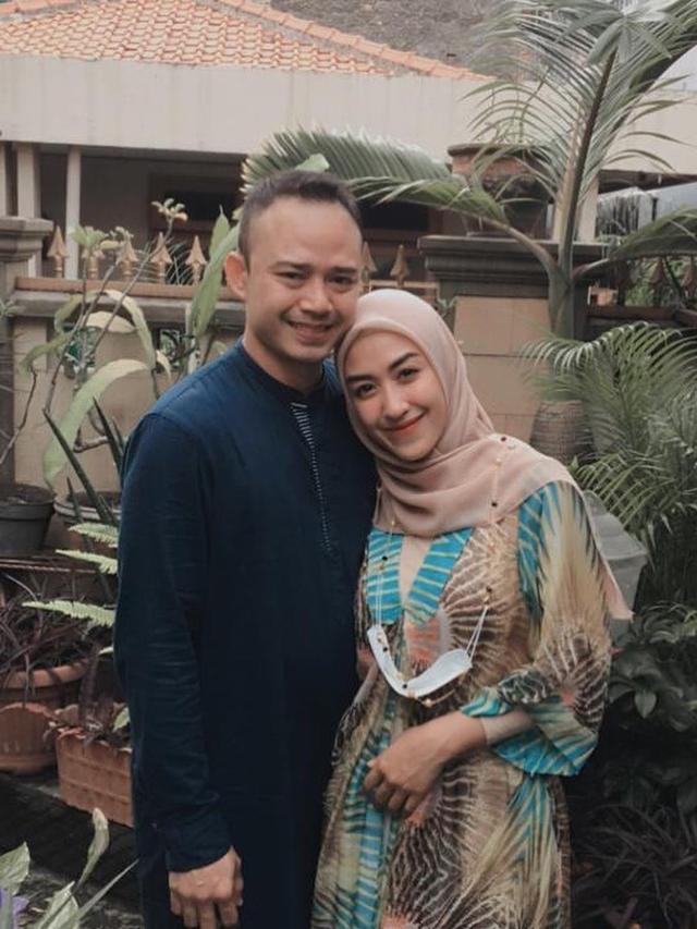 6 Potret Mesra Icha Anisa 'Suara Hati Istri' dan Suami, Bak Masih ...