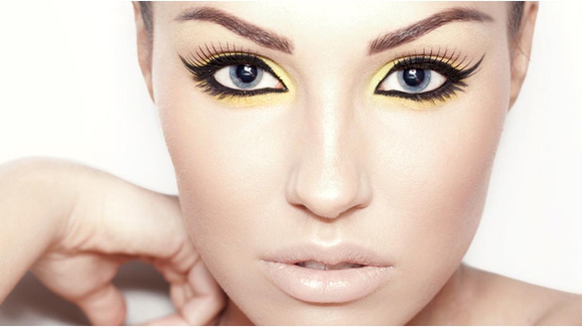 Langkah-Langkah Bikin Alis Sempurna - Beauty Fimela.com