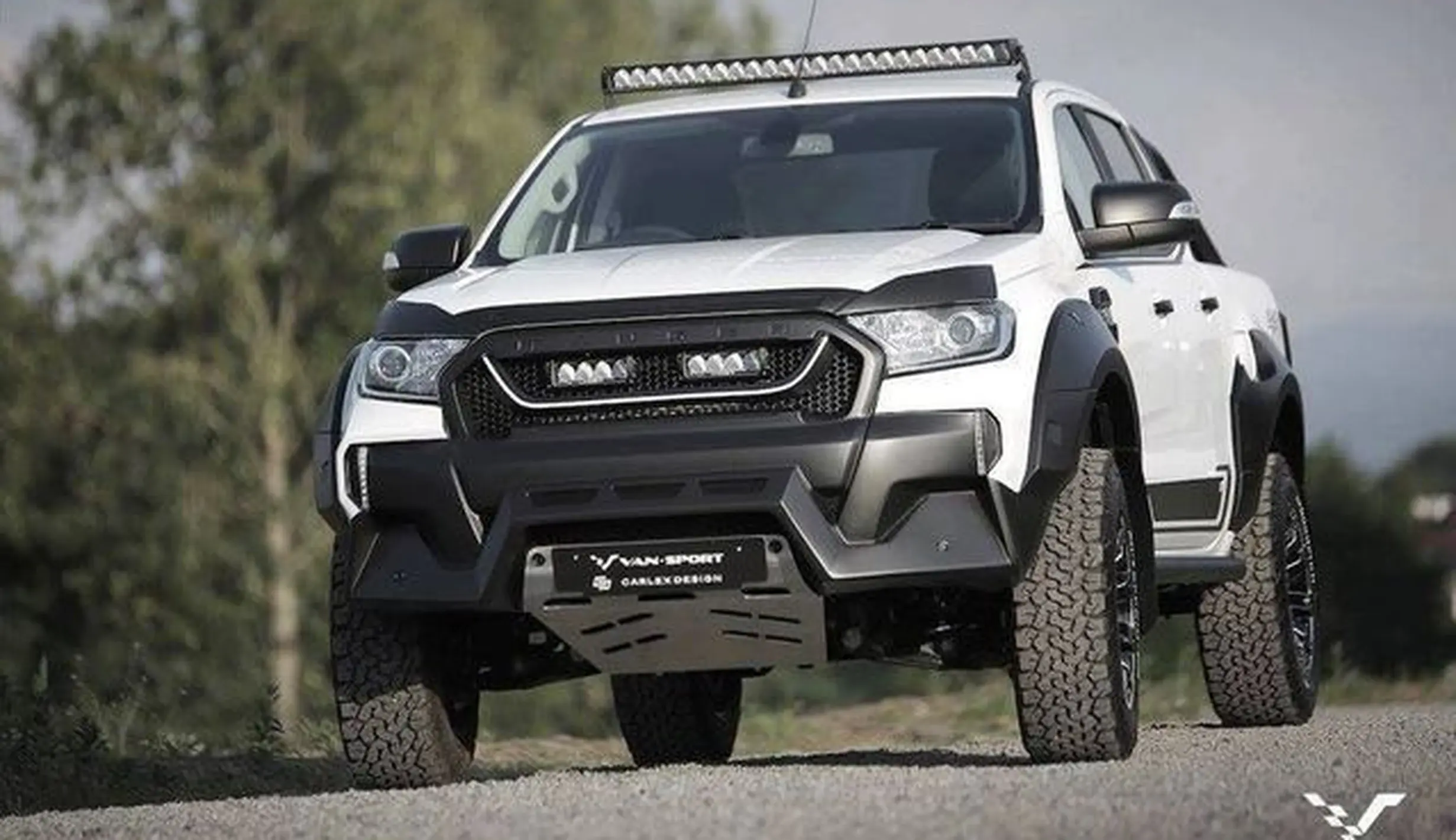 DNA Ala Baby Raptor Ford Ranger M-Sport - Photo Otosia.com