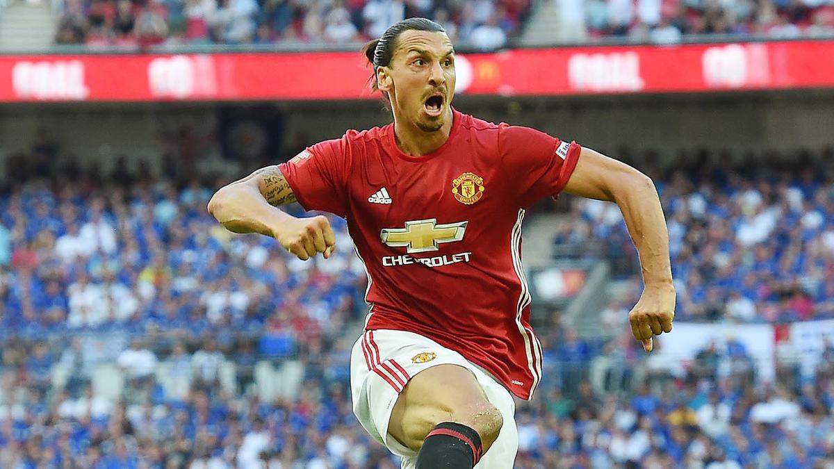 Ibrahimovic Siap Jadi Mentor Striker Muda MU - Bola Liputan6.com
