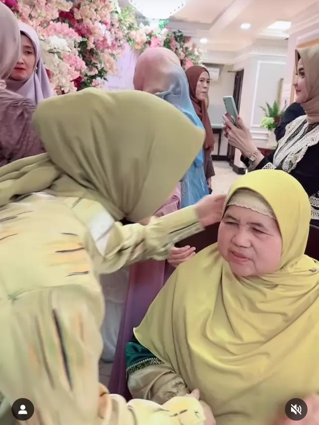 6 Momen Mamah Dedeh Ultah ke-72, Yuni Shara hingga Iis Dahlia Hadir di Acara Tasyakuran Milad ...